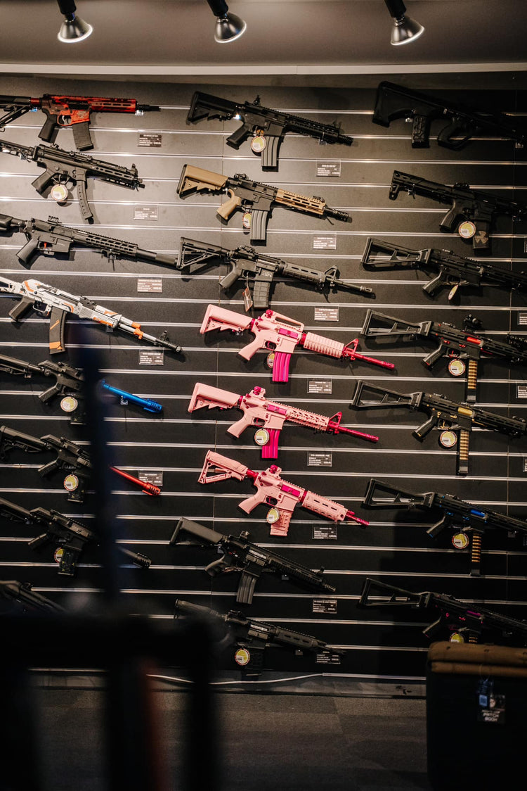 Bedste priser på Airsoft/Hardball og softgun rifler og udstyr – Airsoftgeek